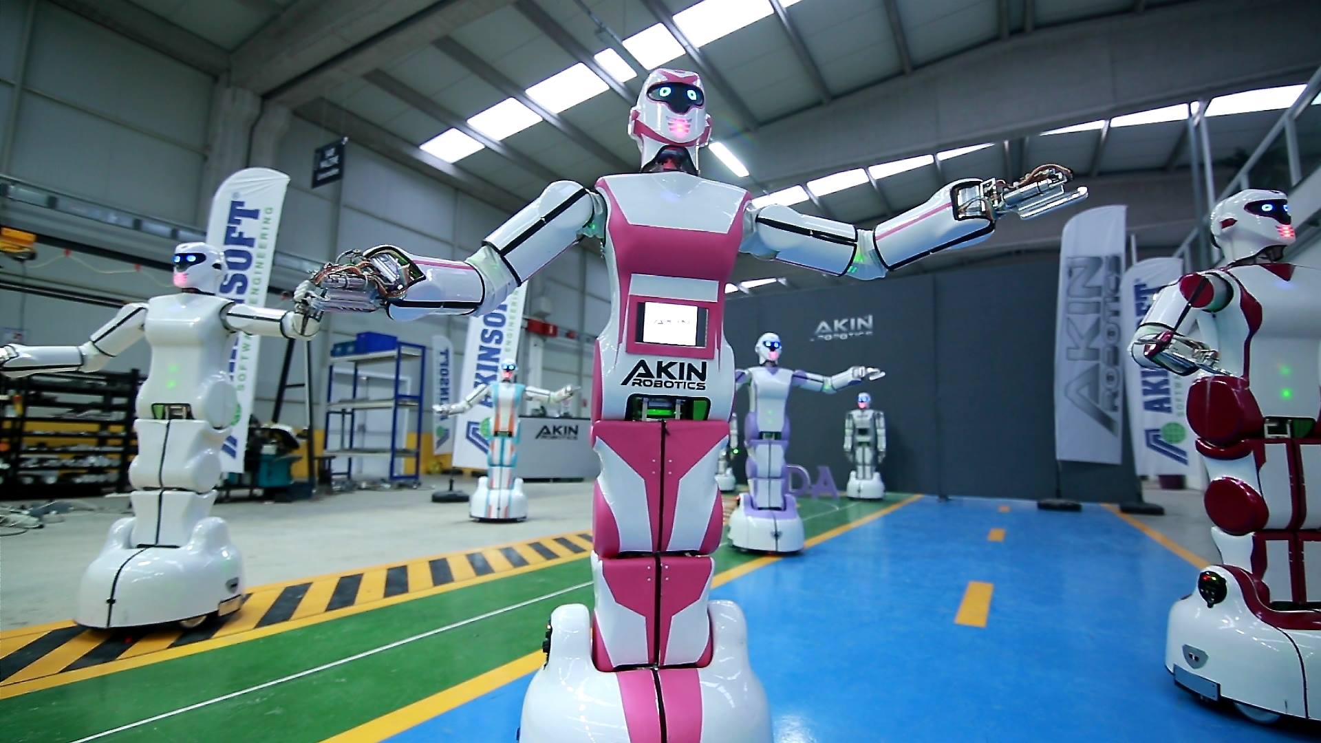 Erik dalı oynayan yerli insansı robot! - ShiftDelete.Net