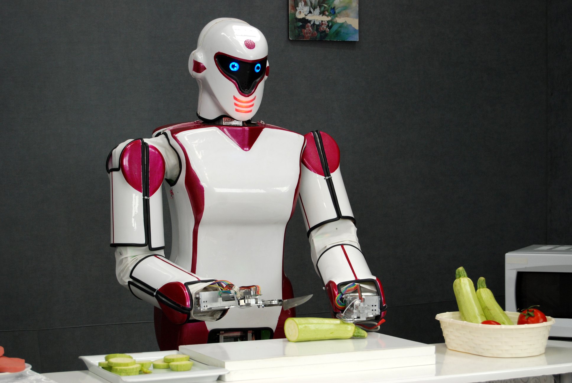 Erik dalı oynayan yerli insansı robot! - ShiftDelete.Net